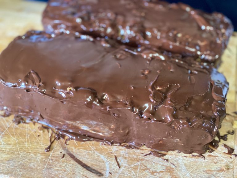 Metrowiec - Polish meter-long cake - Polish Housewife