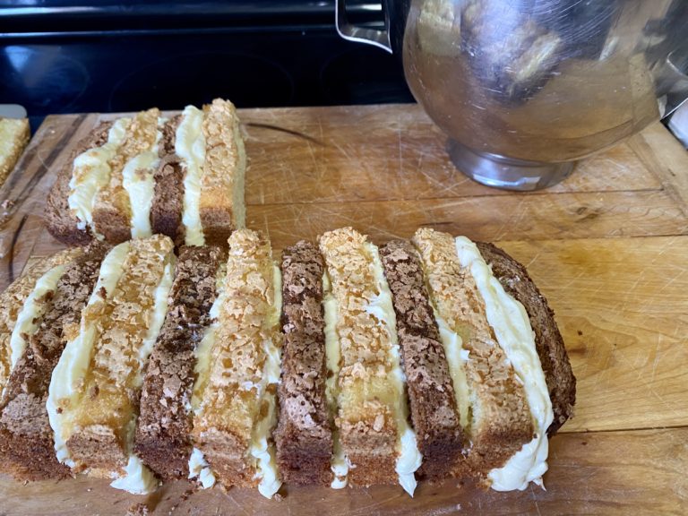 Metrowiec - Polish meter-long cake - Polish Housewife